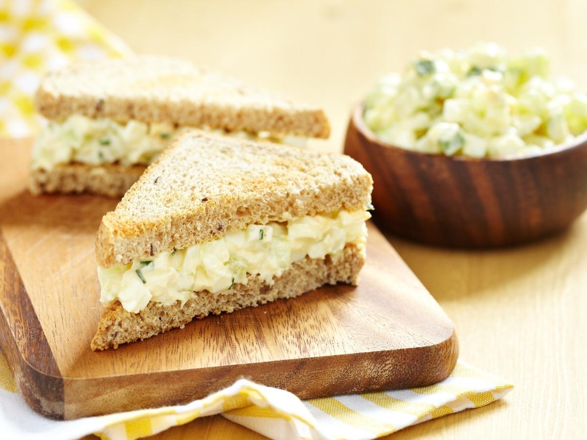 Egg Salad Sandwich Recipe And Nutrition Eat This Much